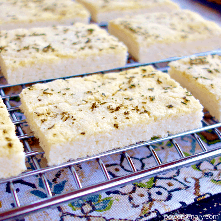 4-Ingredient White Bean Flatbread (V, GF) | powerhungry®